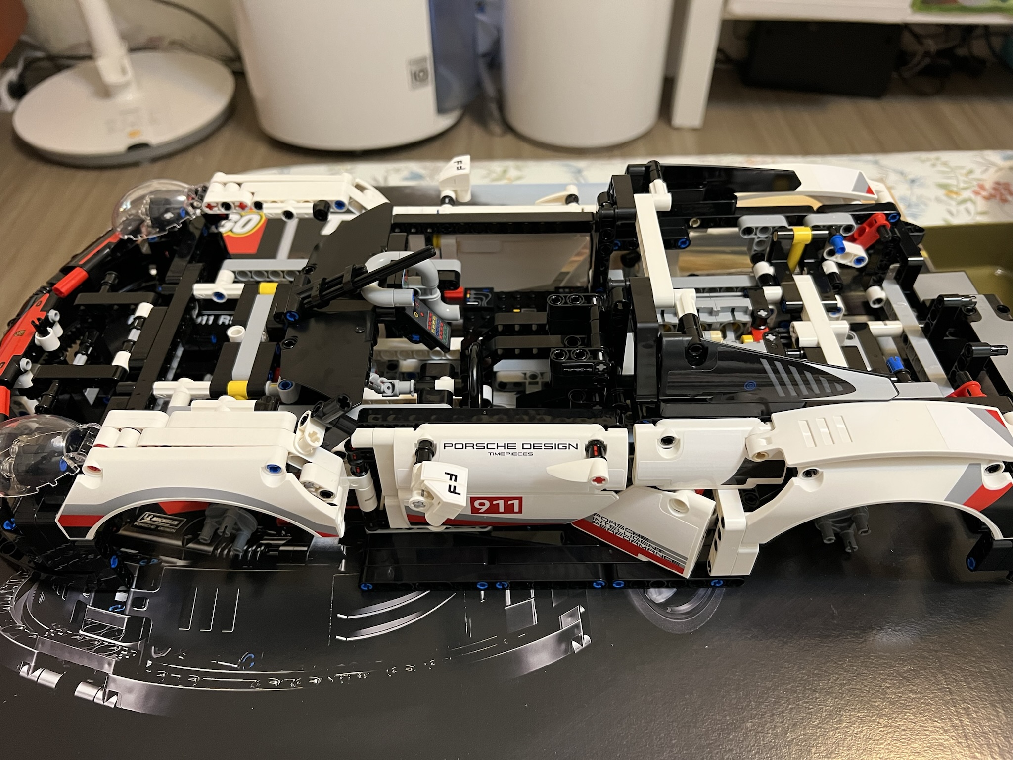 LEGO-42096 Porsche 911 RSR – Neo Insight