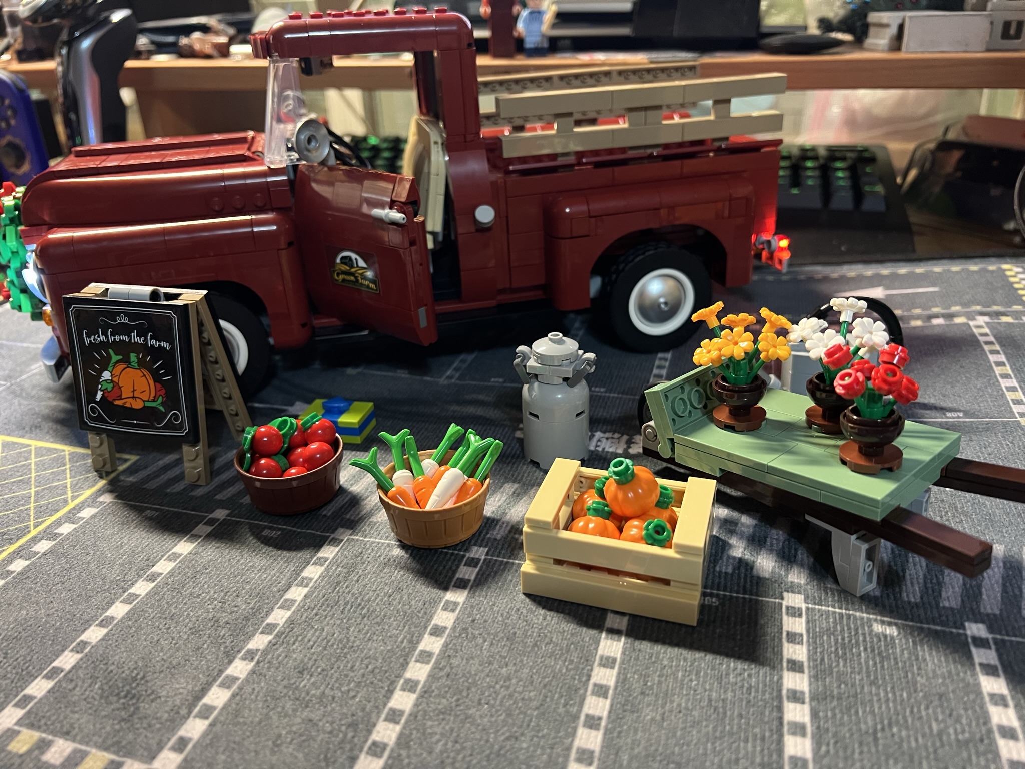LEGO-10290 Pickup Truck – Neo Insight