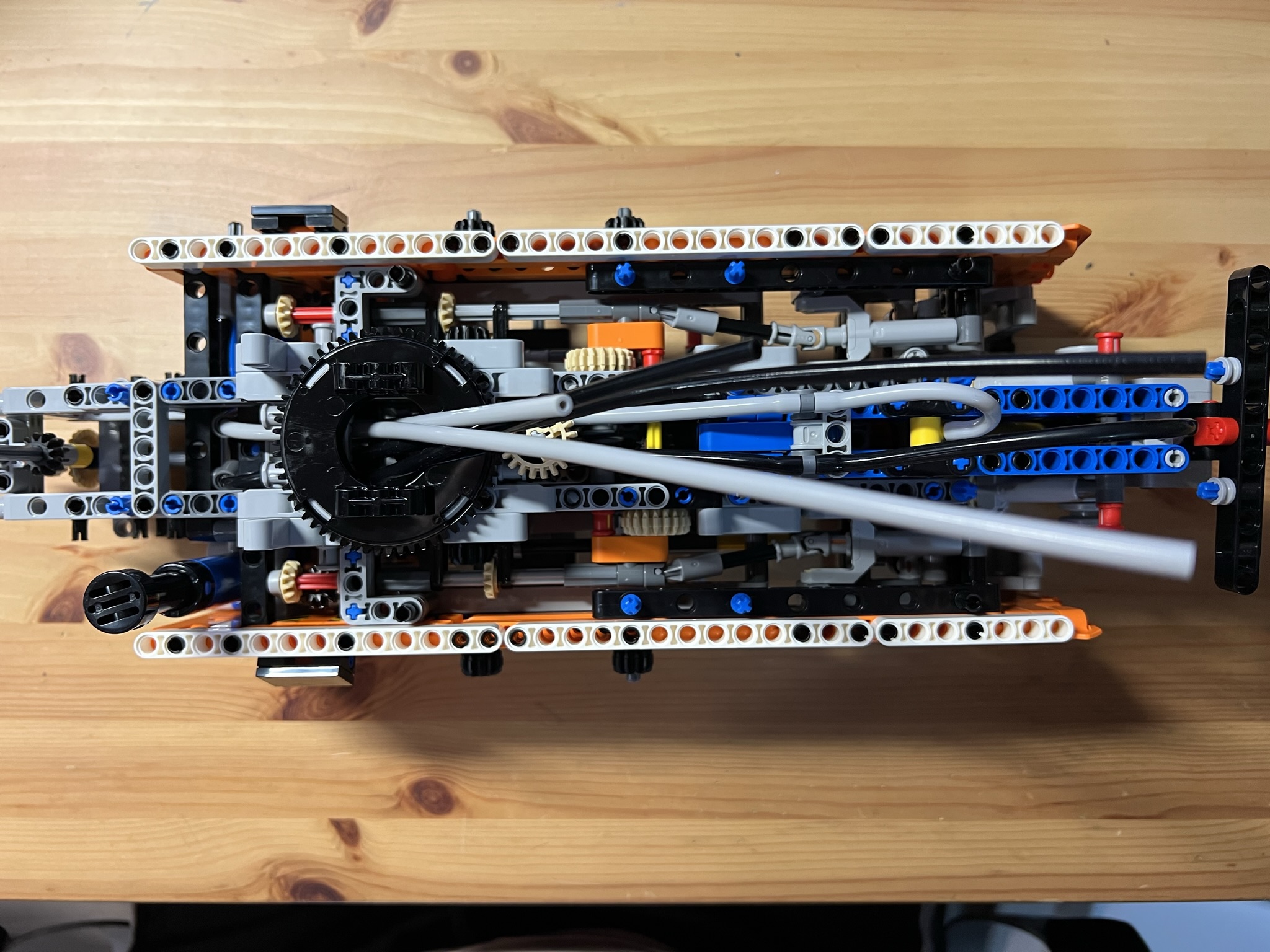 LEGO-42128 Heavy-Duty Tow Truck – Neo Insight